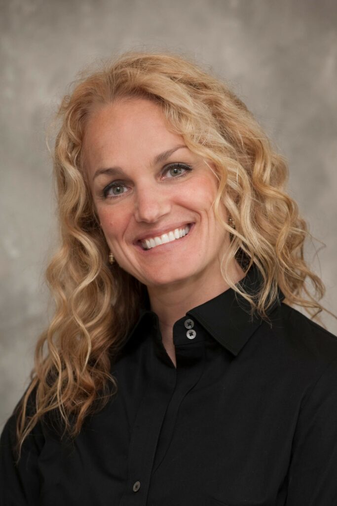 Meet Your Dentist & Our Staff - We Care Dental Staff